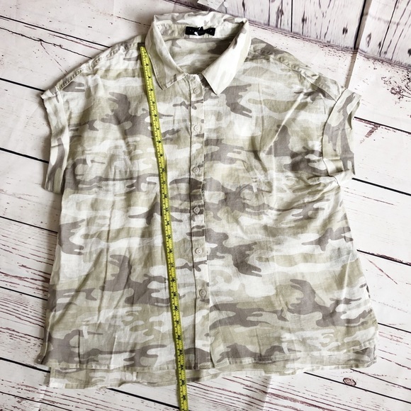 Sanctuary | Tops | Sanctuary Short Sleeve Camo Button Up | Poshmark